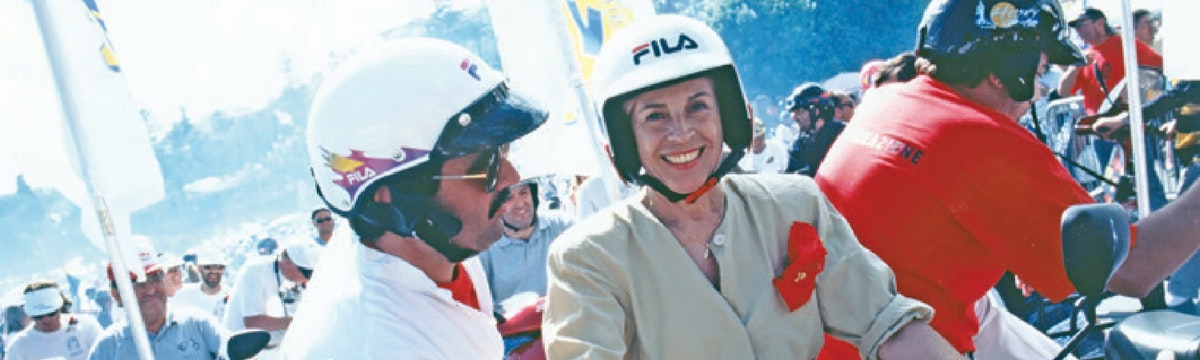 Christa Solbach – Miss Vespa aus Deutschland | Klassik Szene Blog Vespa ...