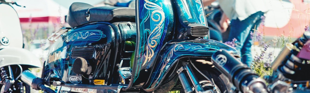 Custom Creations: Britischer Goldrausch | Klassik Szene Blog Vespa ...