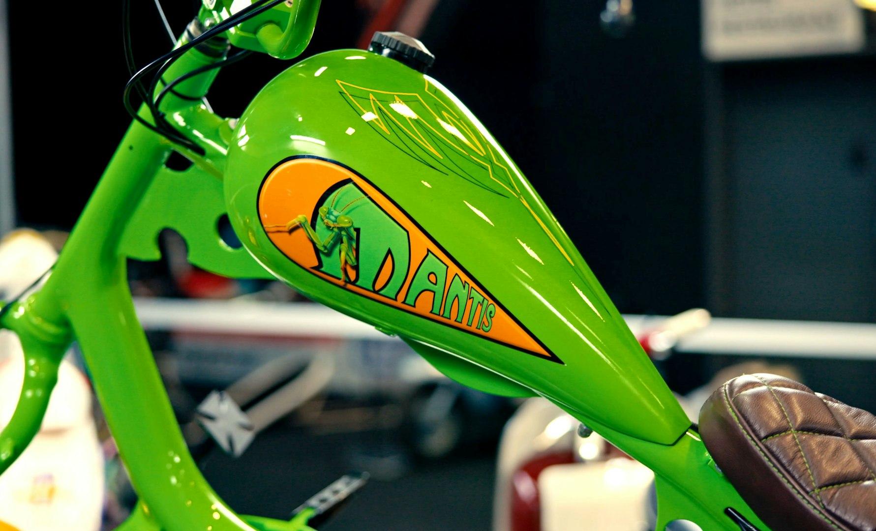 Custom Creations: Mantis | Klassik Szene Blog Vespa & Lambretta | SIP ...