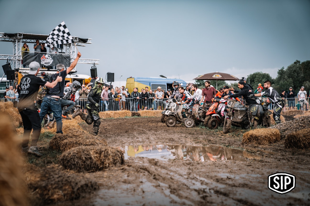 Matscho Karatscho #3 - Vespa Cross in July 2024 | Classic Scene Blog ...