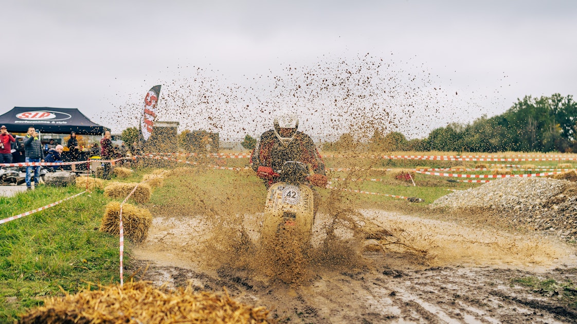 Vespa Cross "MATSCHO KARATSCHO #1" in Landsberg | Klassik Szene Blog ...