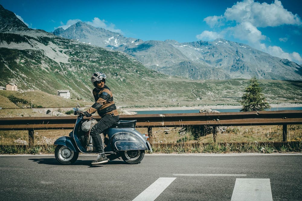 Freizeit & Reisen mit Vespa & Lambretta bei SIP Scootershop | SIP ...